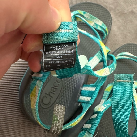 Chaco | Shoes | Chaco Girls Z Cloud X Sports Sandals Blue Geometric ...
